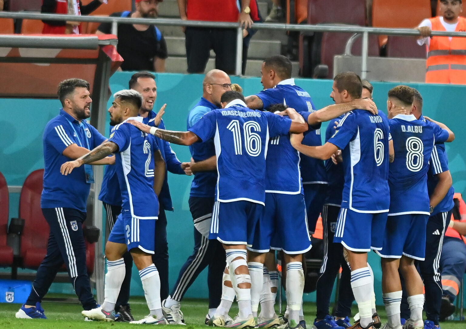 Fostul antrenor de la FCU Craiova a semnat cu Dinamo